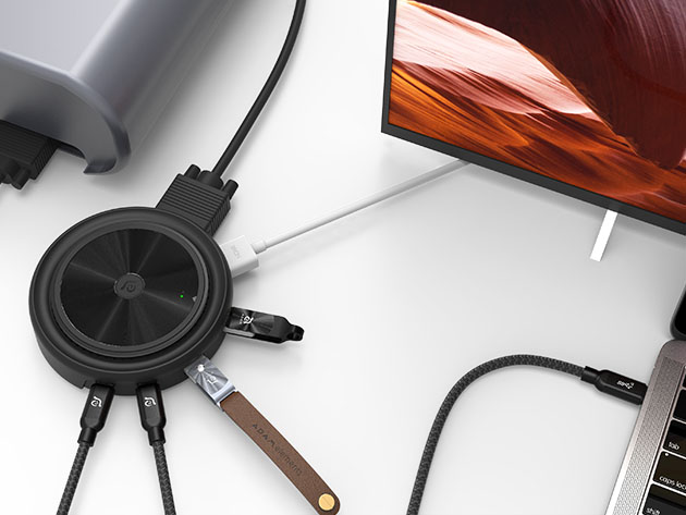 CASA Hub O7 USB-C Multi-Function Hub with Wireless Charger | Cult of Mac