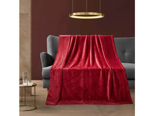 Classic Textured Fleece Throw Merlot | StackSocial