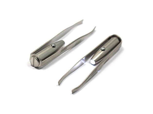 LED Light Eyebrow Tweezer: 2-Pack | Joyus
