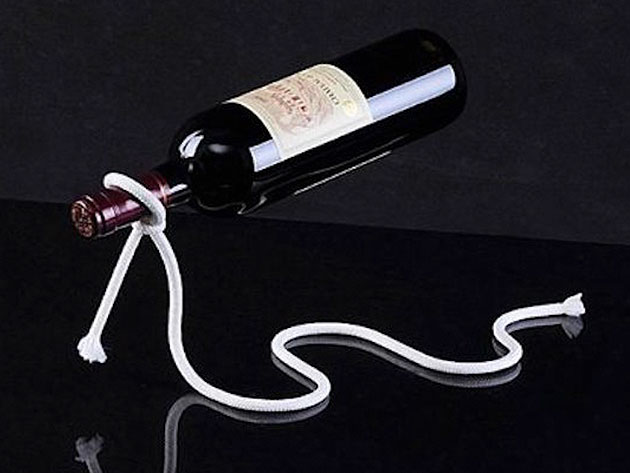 Rope Wine Bottle Stand | StackSocial